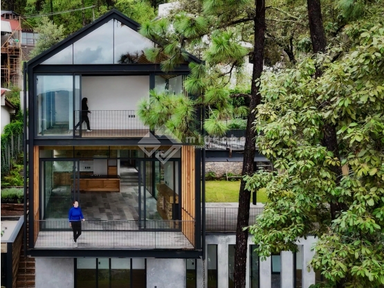 CASA NUEVA EN VENTA | VISTA AL BOSQUE | AVANDARO - $25,900,000 MXN